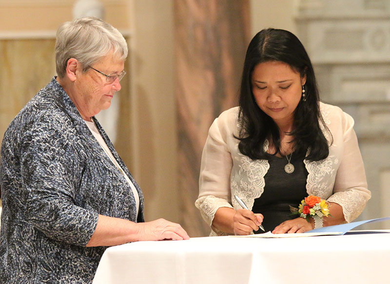 Sister Romina professes perpetual vows – Sisters of Charity Federation